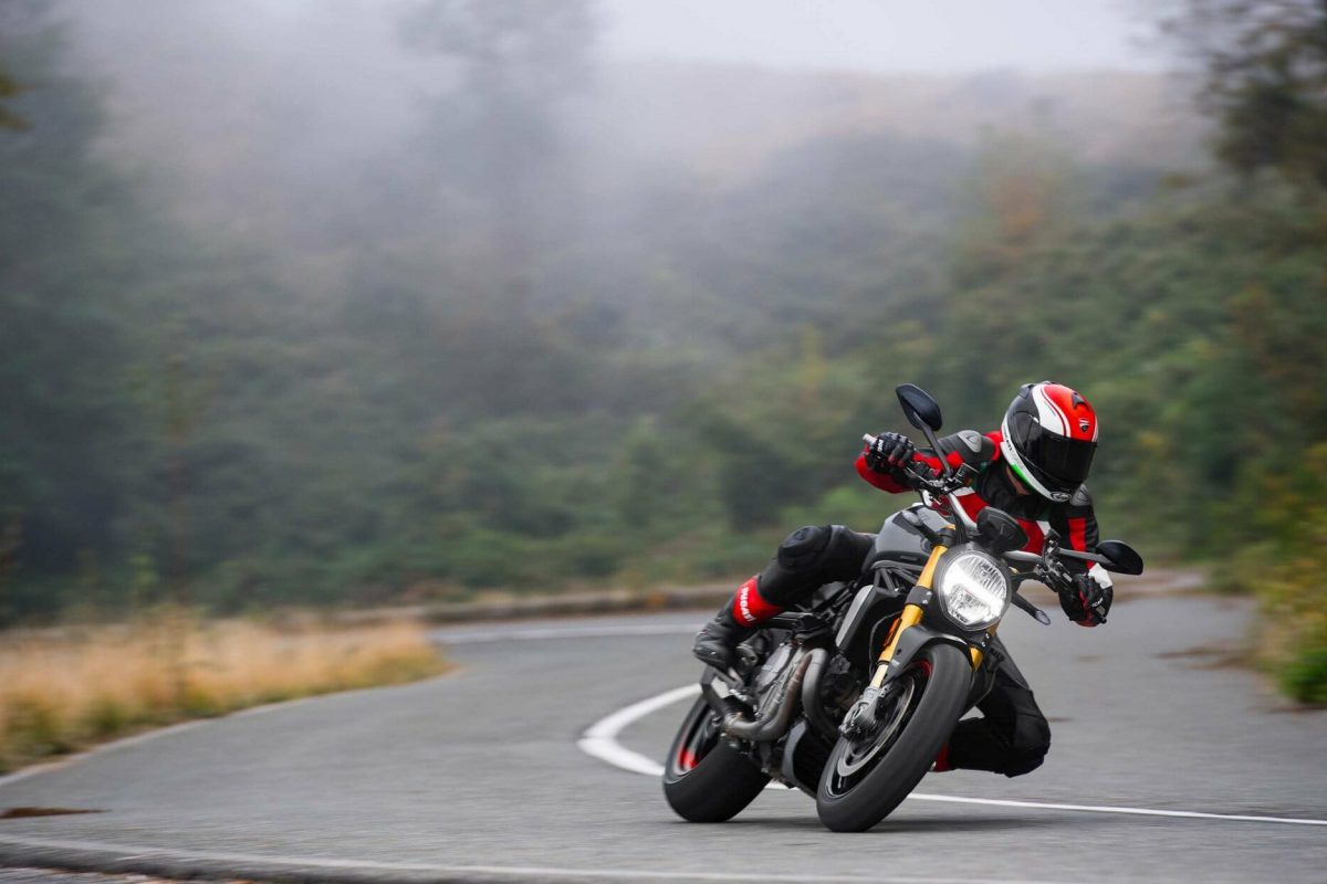 Ducati Monster 1200 2020 Review | Seastar Superbikes