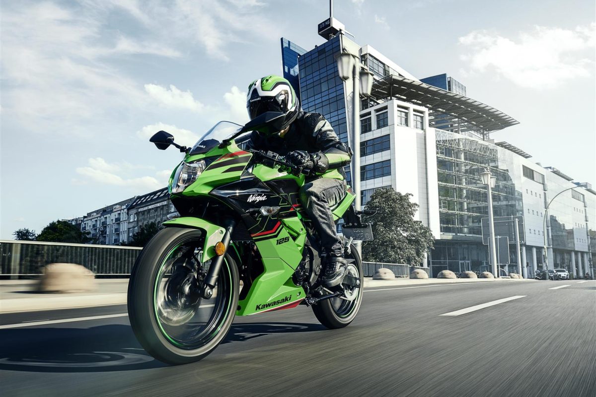Kawasaki Ninja 125 2024 Review | Seastar Superbikes